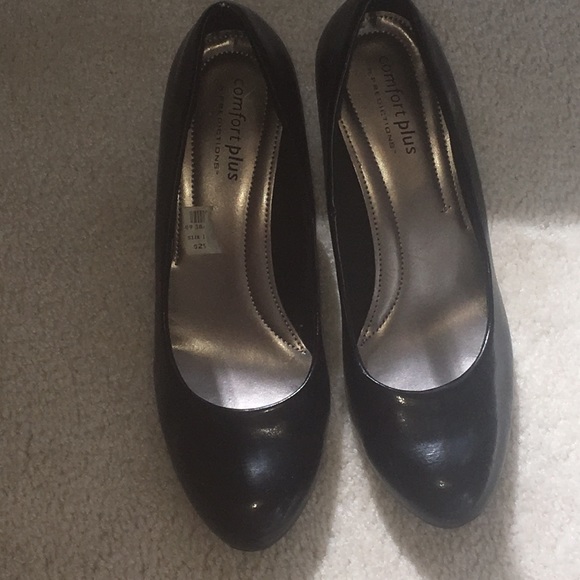 comfort plus by Predictions | Shoes | Comfort Plus Black Pumps | Poshmark